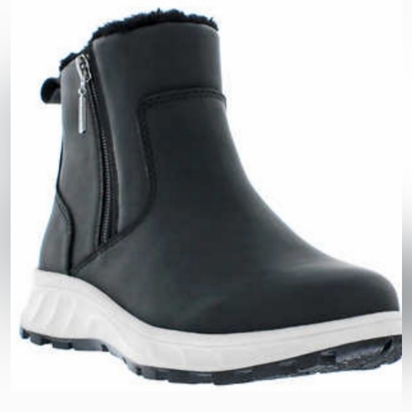 Khombu | Shoes | Khombu Womens Sienna Snow Boots | Poshmark